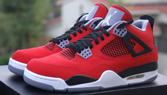 Air Jordan 4 "Toro Bravo" : Fresh Out of the Box - WAVE®