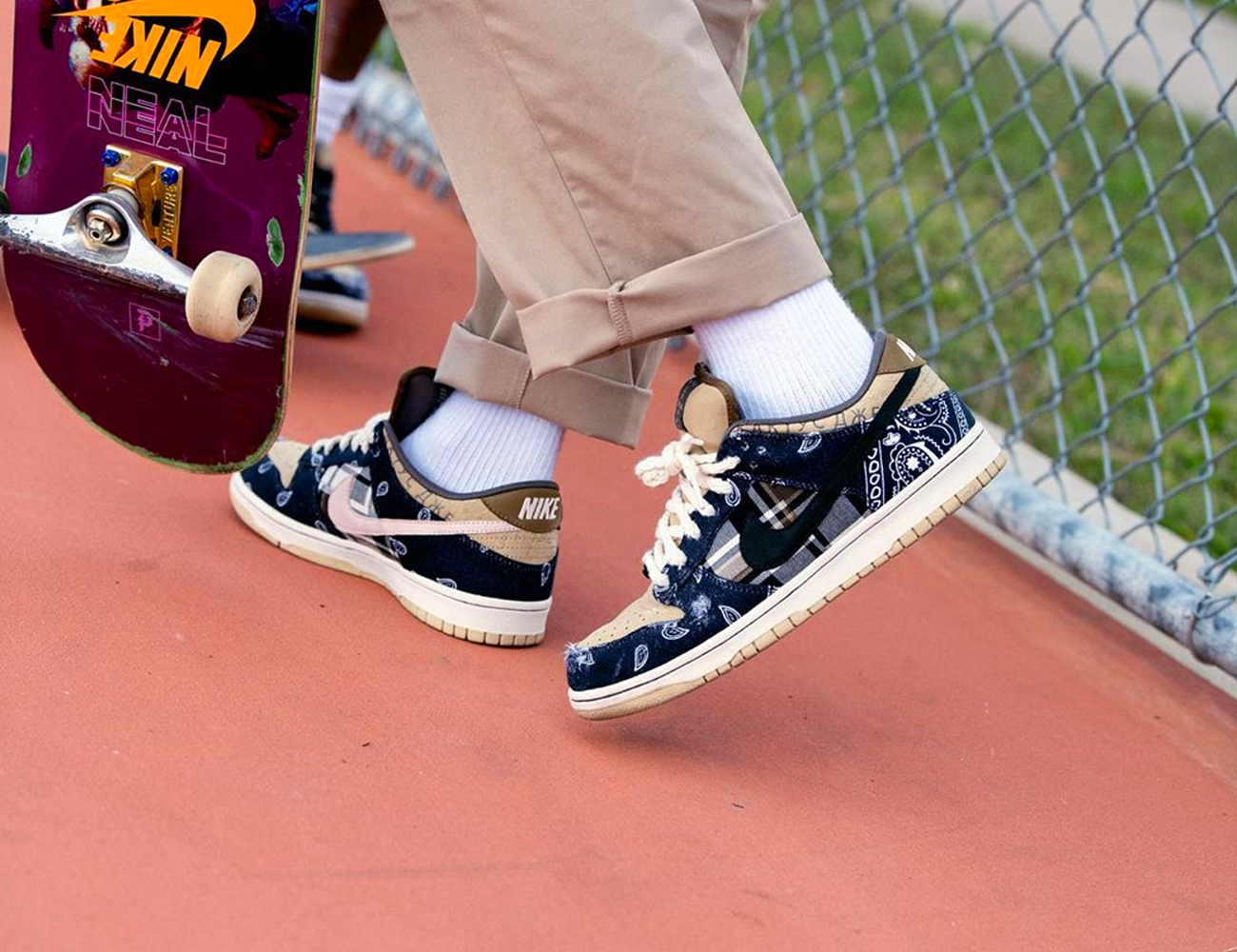 La Team Nike SB détruit la Dunk Low Travis Scott en vidéo - WAVE®