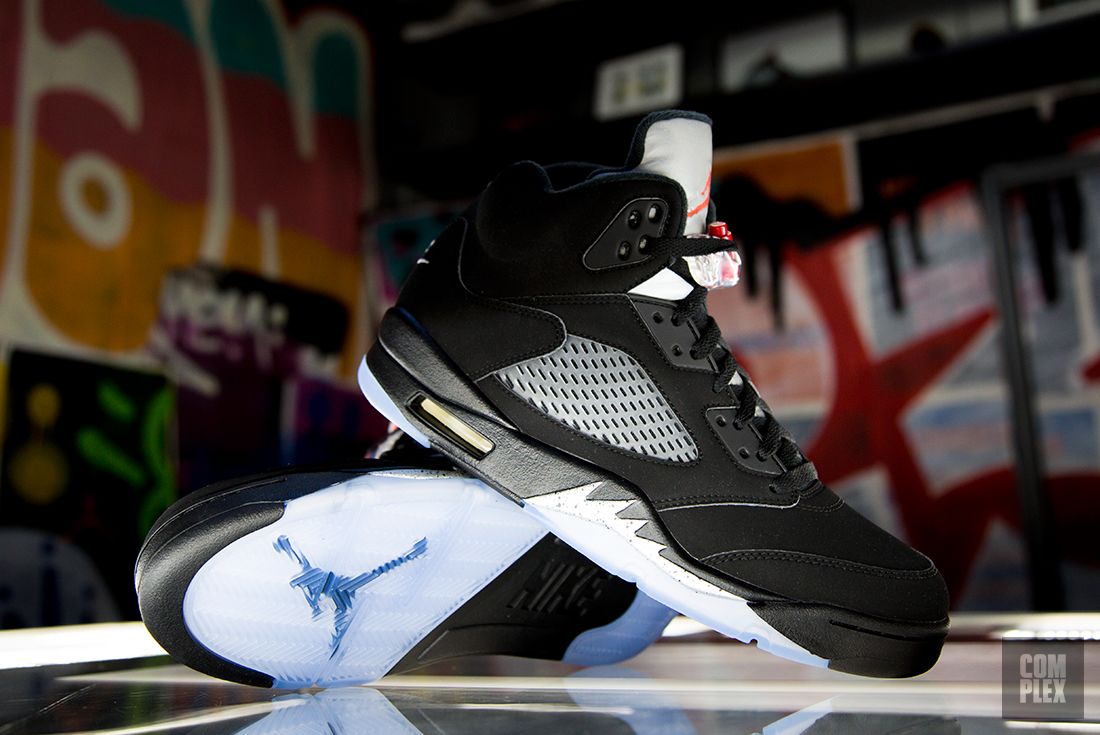 Air Jordan 5 Black Metallic Silver Retro 2016