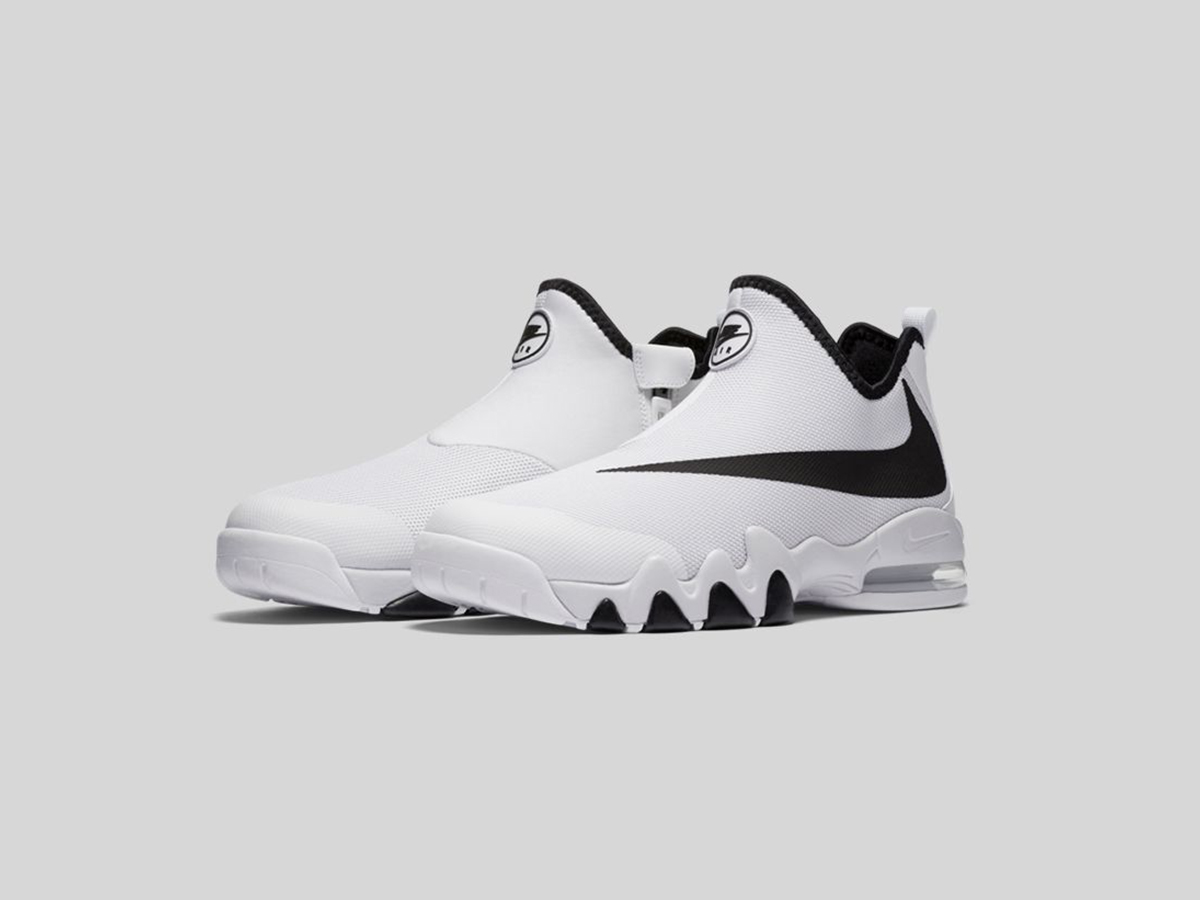 Nike Big Swoosh | WAVE®