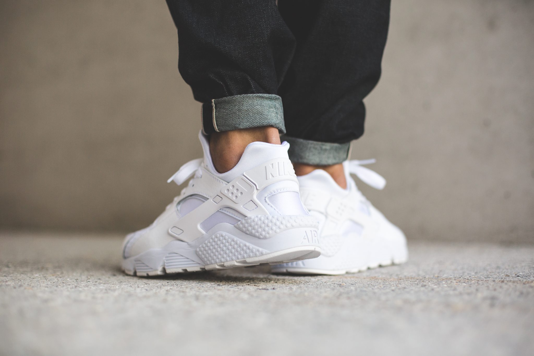 Nike Air Huarache 'Pure Platinum' - Disponible | WAVE®