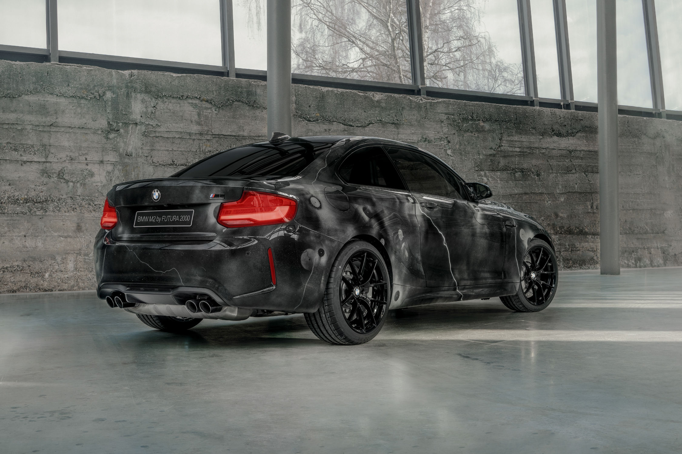 Futura 2000 dévoile ses BMW M2 entièrement peintes à la main | WAVE®