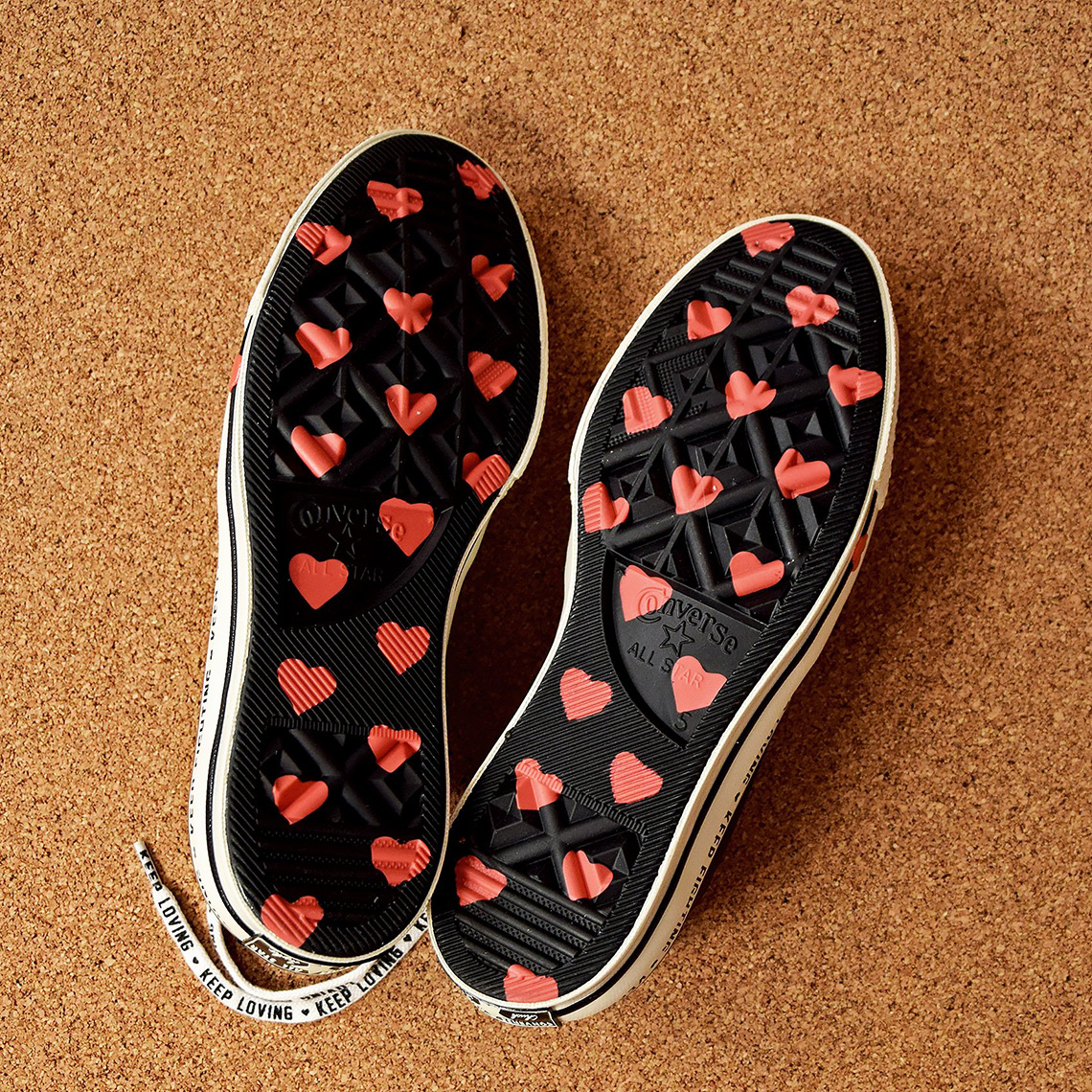La Converse Chuck 70 Love Graphic low arrive pour la St Valentin | WAVE®