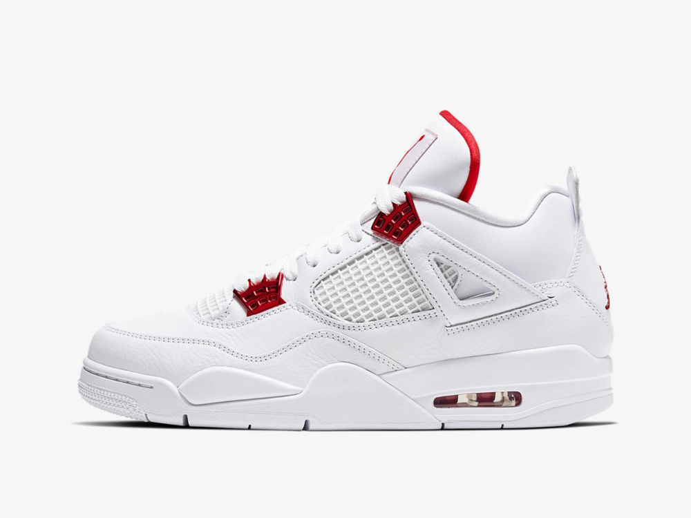 La Air Jordan 4 Red Metallic sortira cette semaine