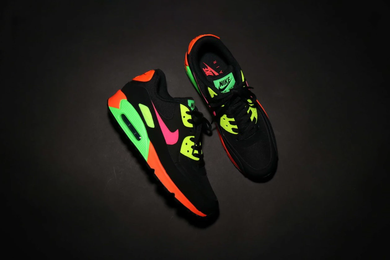 La collection Nike Tokyo Neon dispose d'une date de sortie | WAVE®