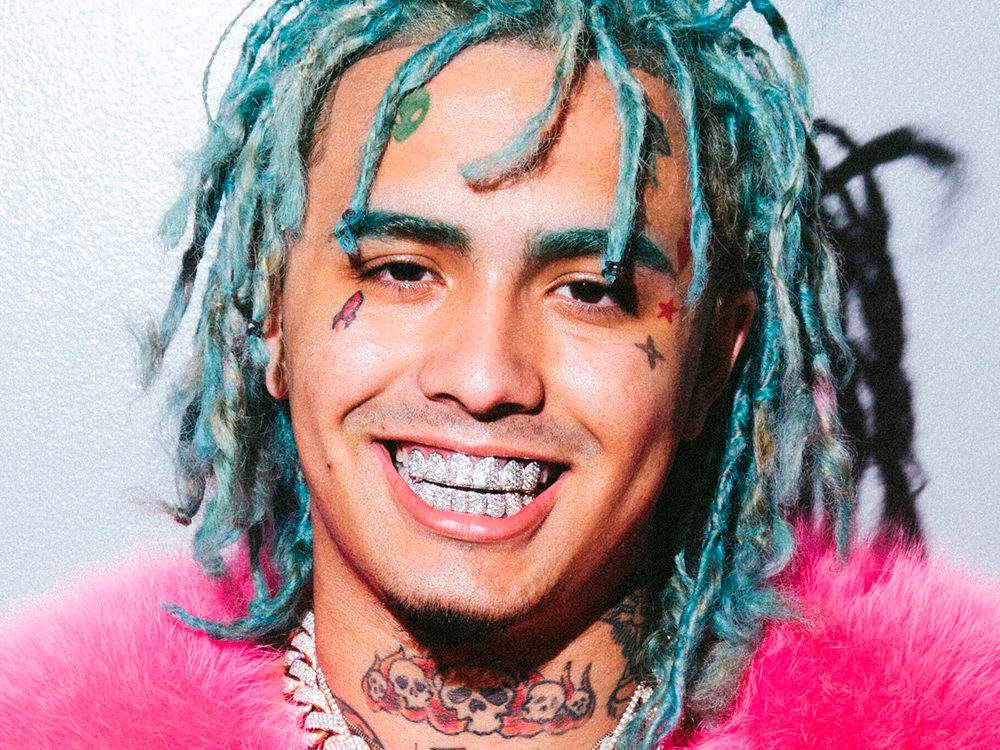 Lil Pump affiche son soutien à Trump avec une scène surréaliste | WAVE®