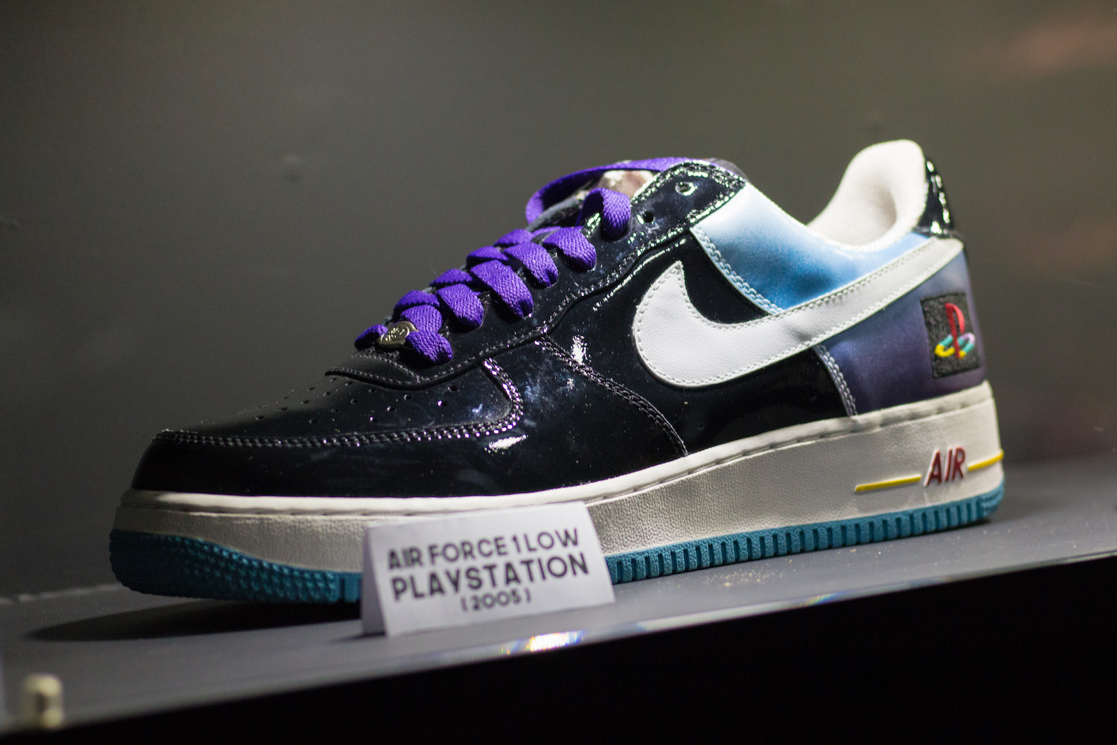 On était à l'ouverture de la nouvelle boutique Opium Paris | WAVE®