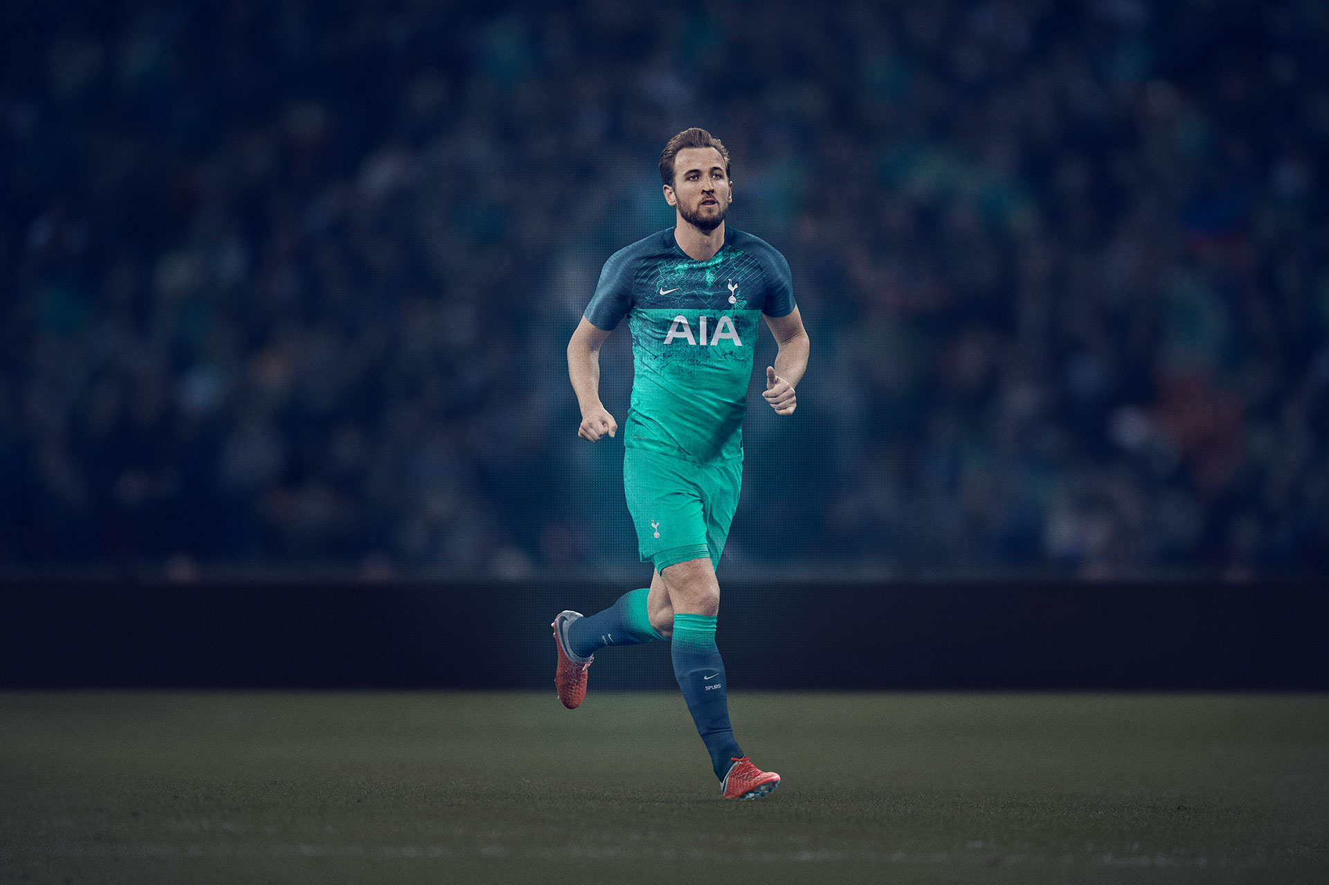 Le third kit 2018-19 de Tottenham Hotspur est maintenant disponible | WAVE®
