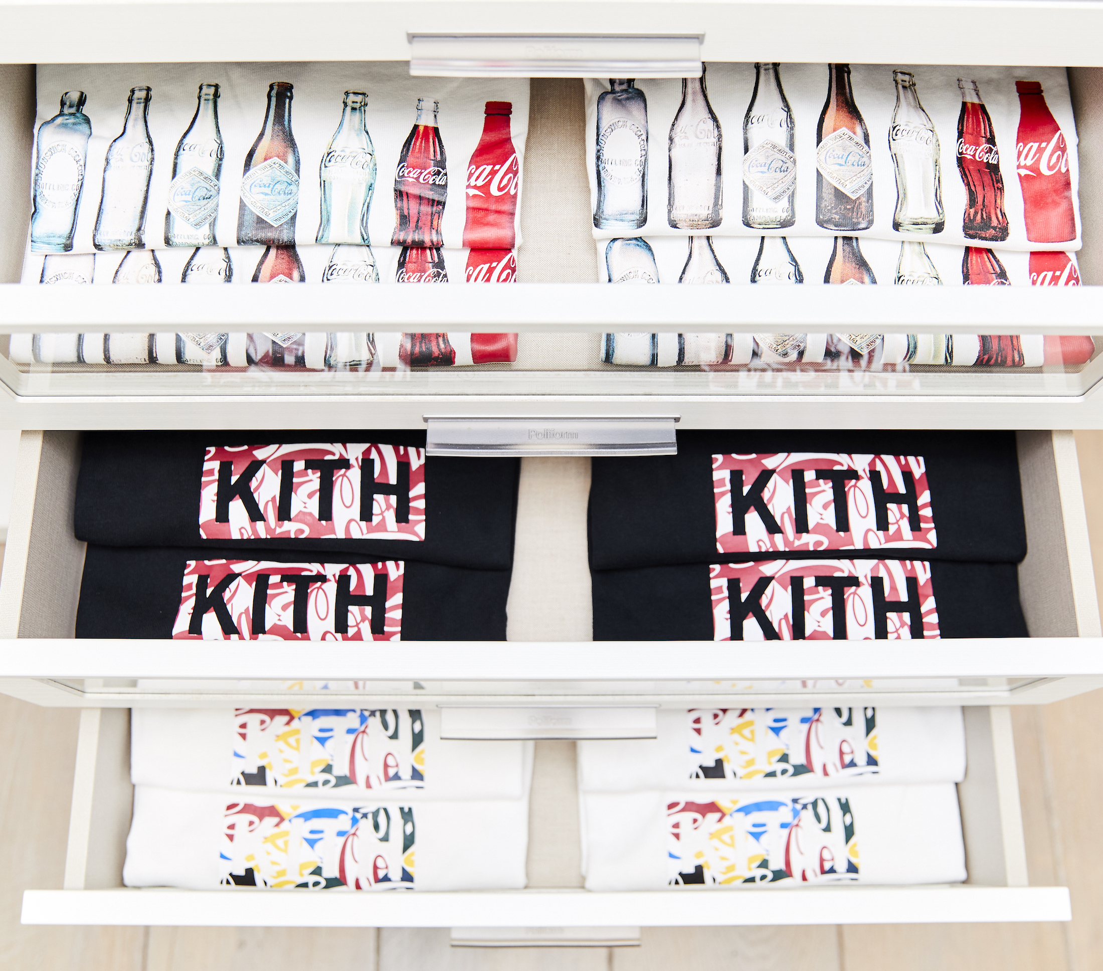 La capsule Kith x Coca-Cola présentée à travers un somptueux lookbook